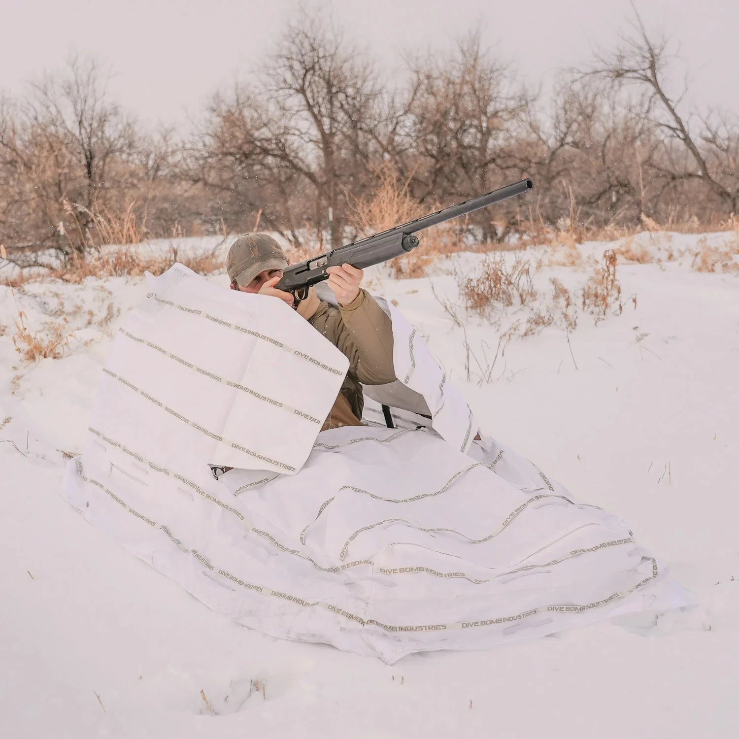 Layout Blind Snow Cover | Camouflage For Winter Hunts – Dive Bomb ...