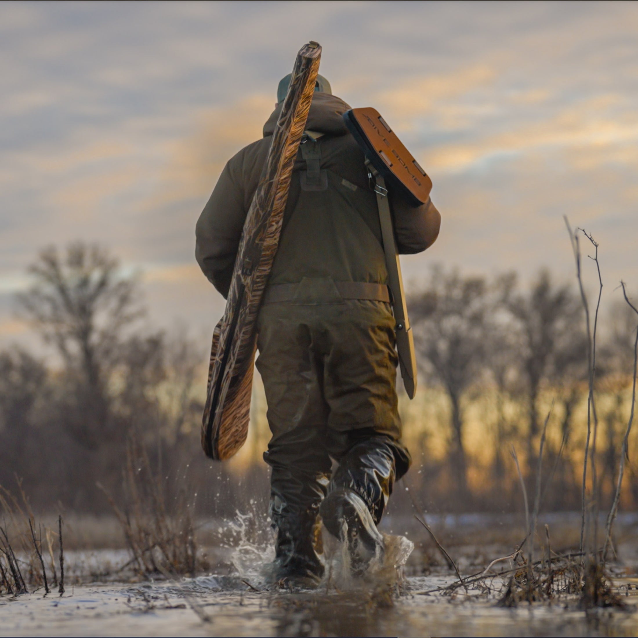 Marsh Seat | Comfortable & Adjustable For Waterfowl Hunting – Dive Bomb ...